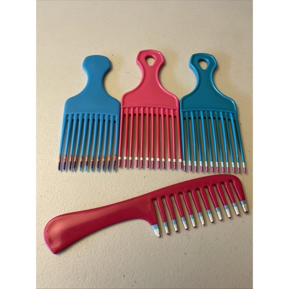 The Unbranded Brand | Hair | Vintage Lift Combs Hair Pick Tricolor ...